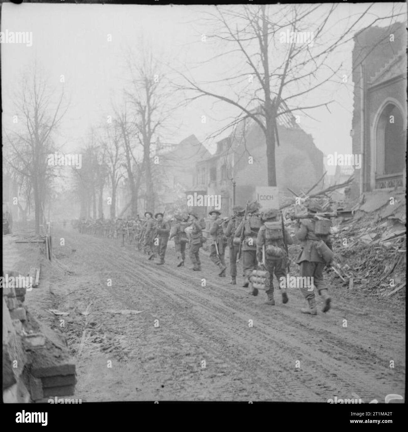 The British Army in North-west Europe 1944-45 Infantry advancing ...