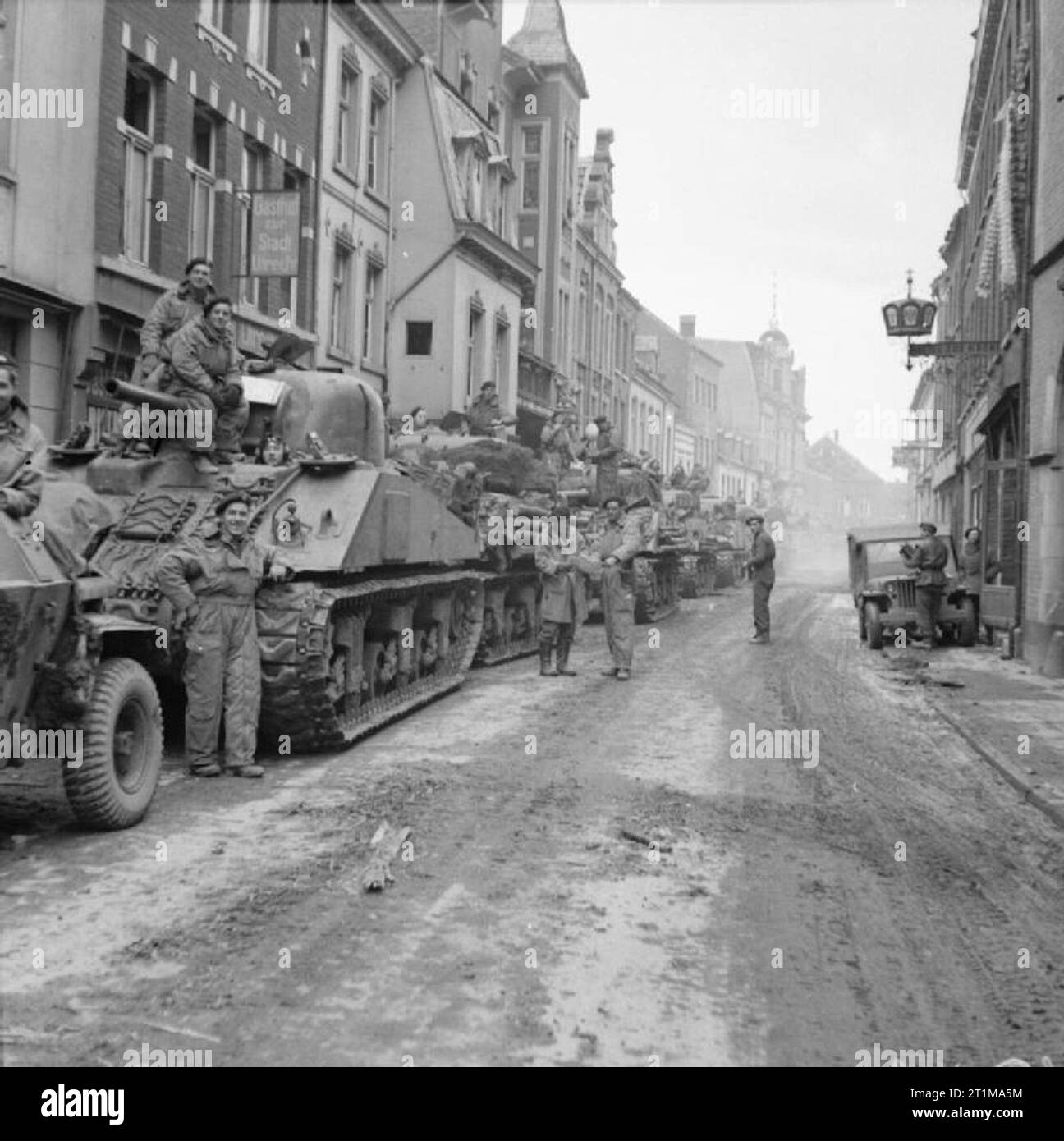The British Army In North West Europe 1944 45 Sherman Tanks Of 8th