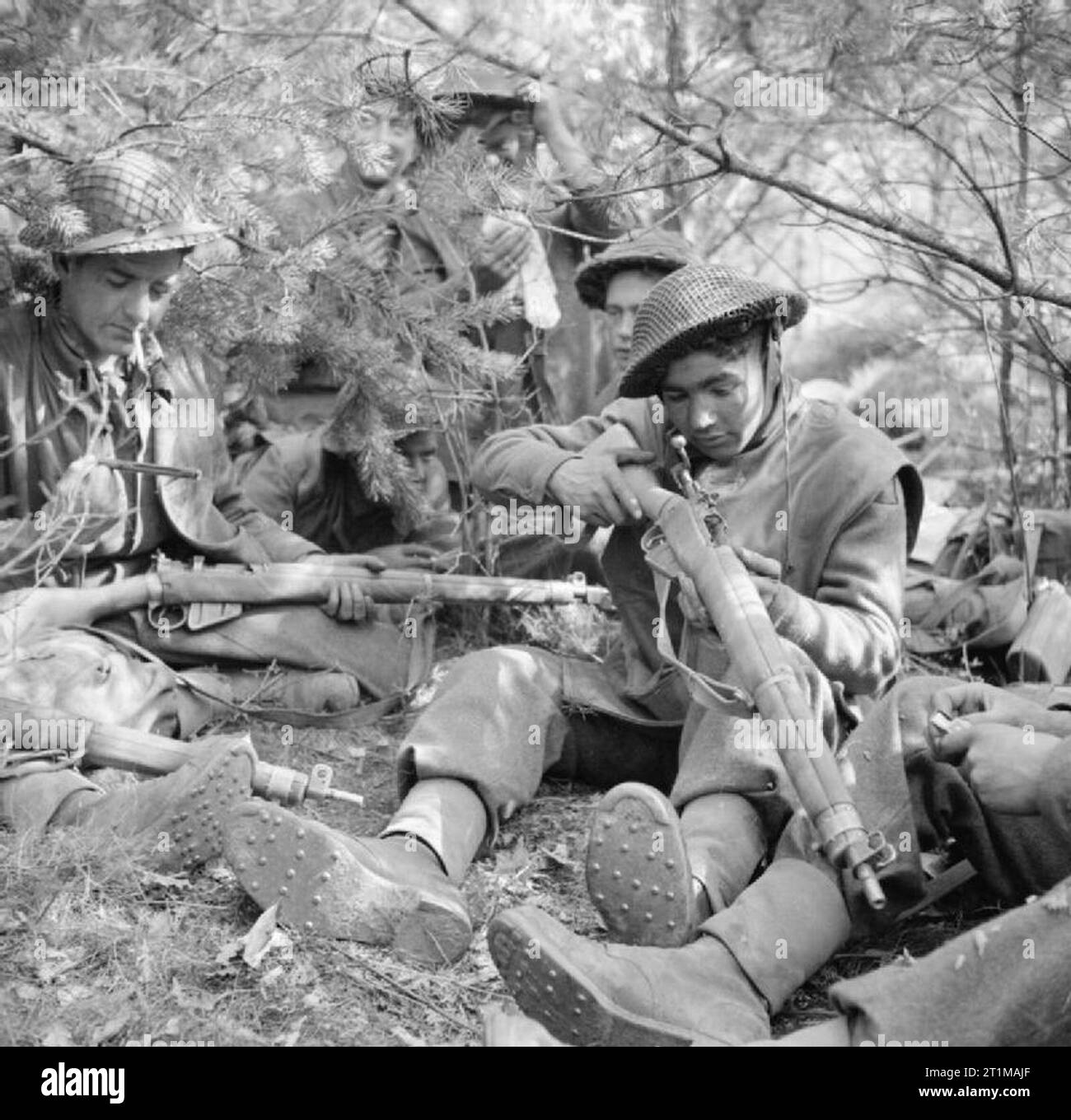 The British Army in North-west Europe 1944-45 Men of 6th King's Own ...