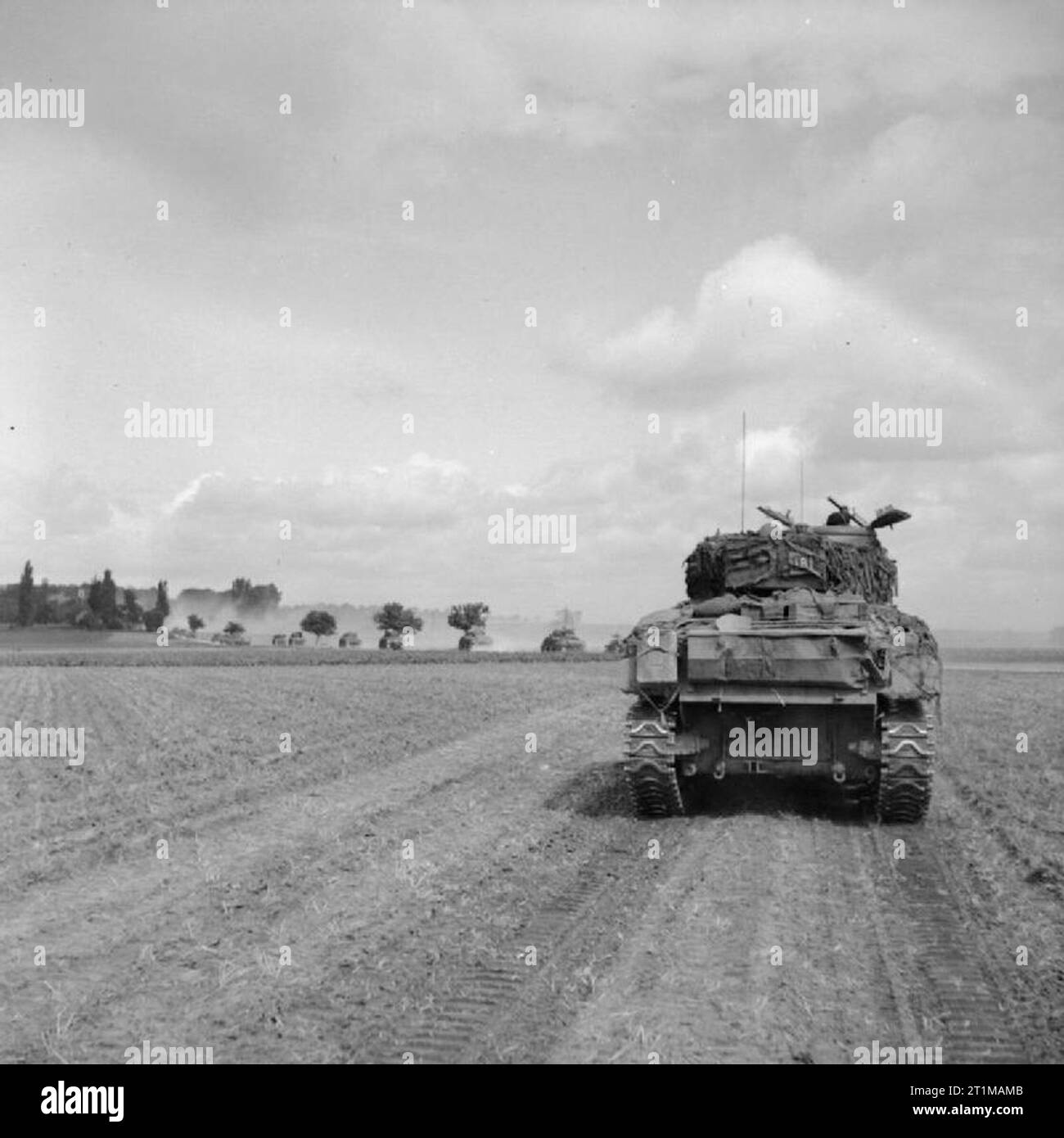 The British Army in North-west Europe 1944-45 Sherman tanks of Guards ...