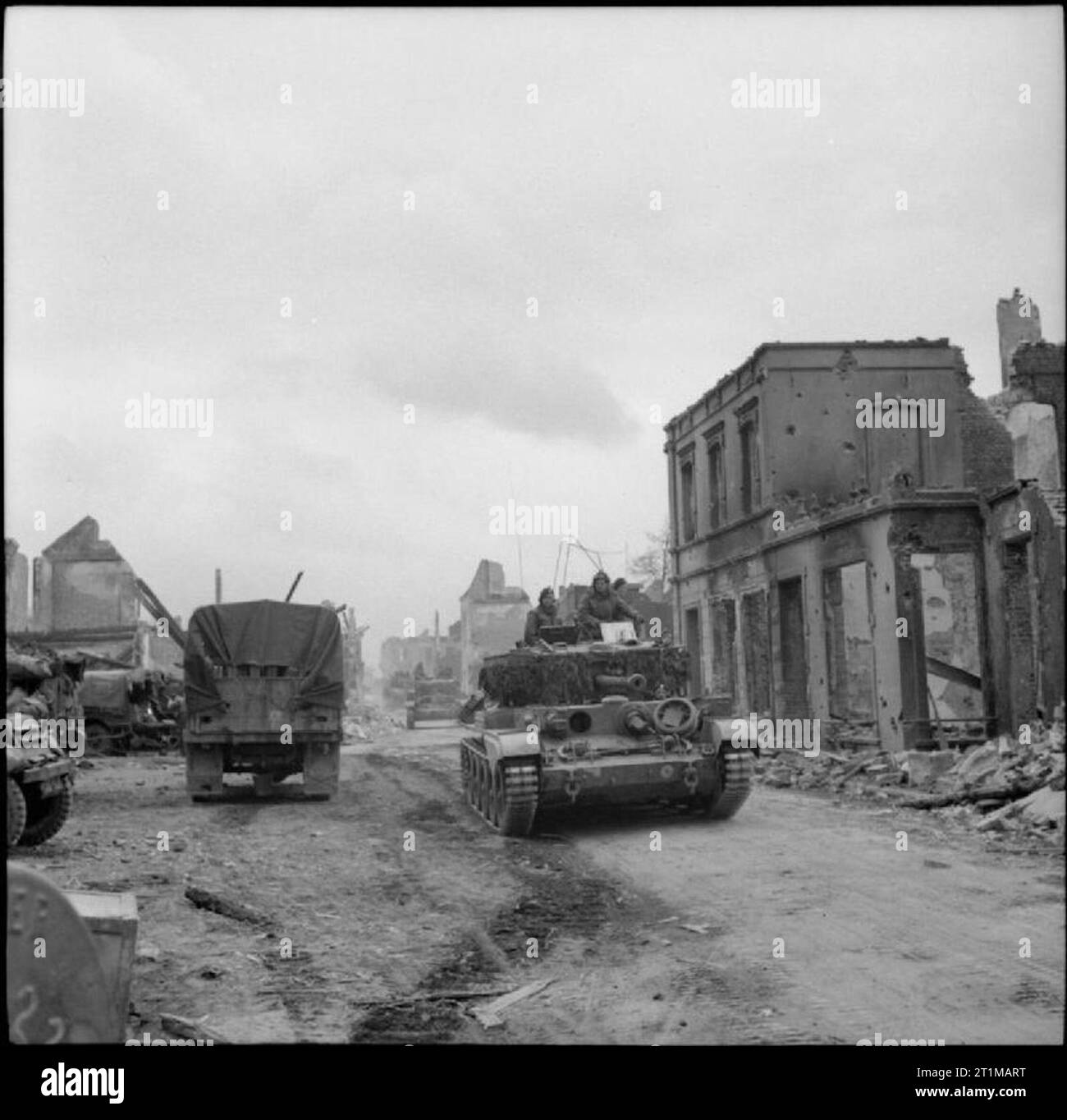 The British Army in North-west Europe 1944-45 Cromwell tanks of 7th ...