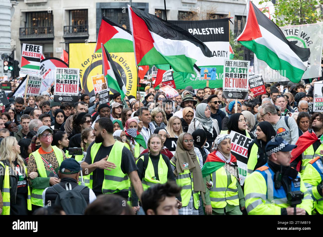 London, UK. 14 October, 2023. Thousands of Palestine supporters march ...