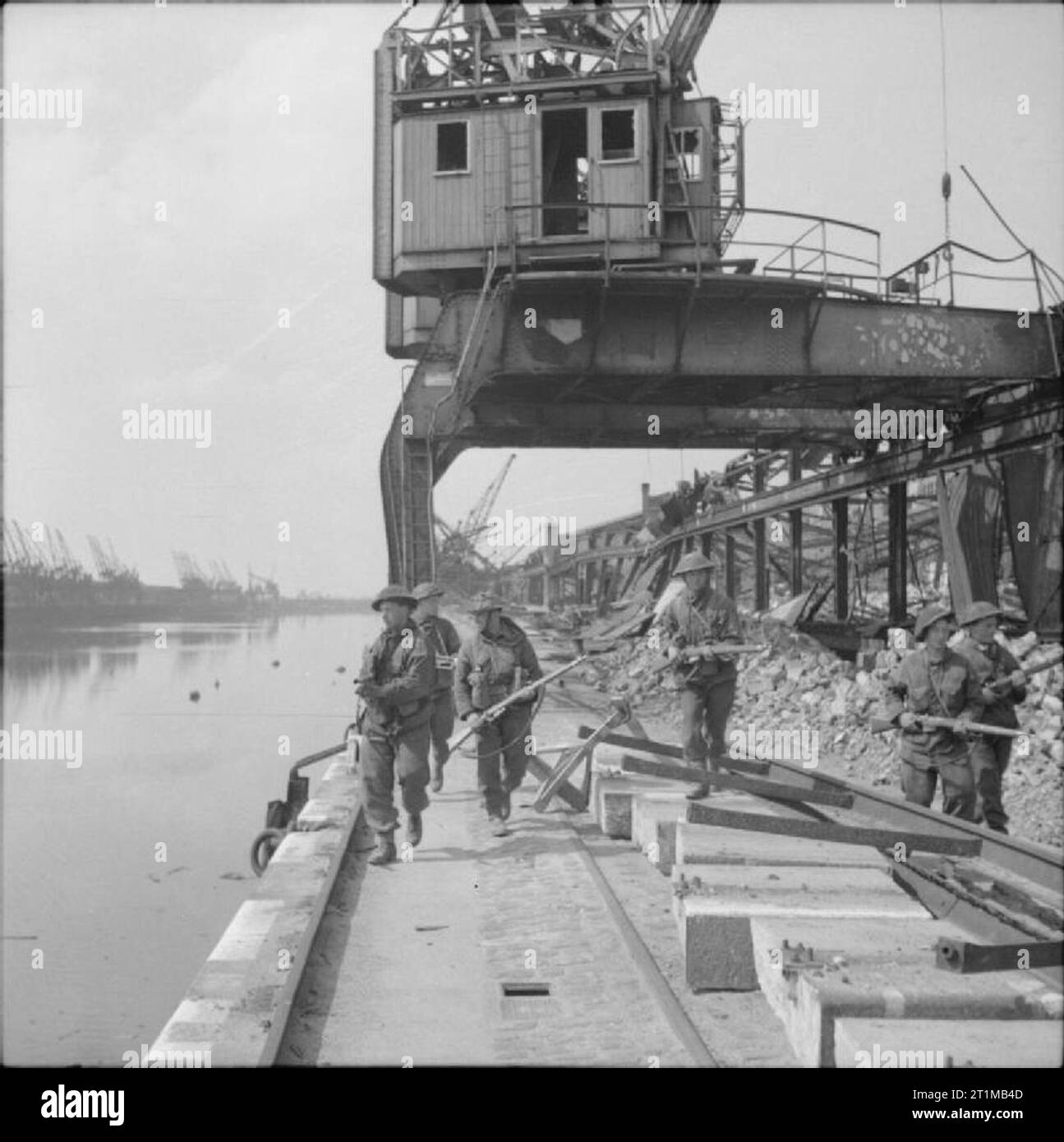 The British Army in North-west Europe 1944-45 Soldiers of 52nd (Lowland ...