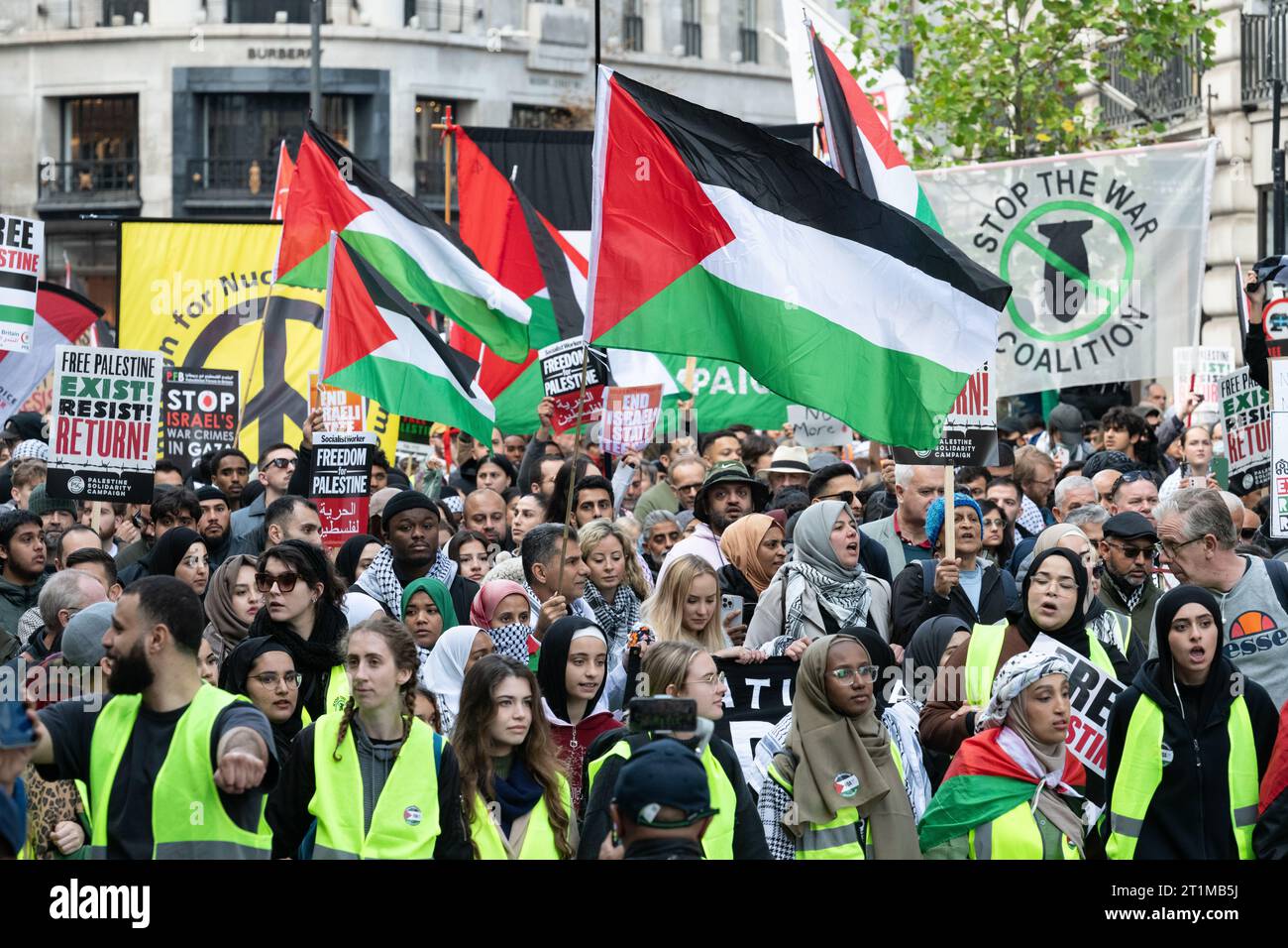 London, UK. 14 October, 2023. Thousands of Palestine supporters march ...
