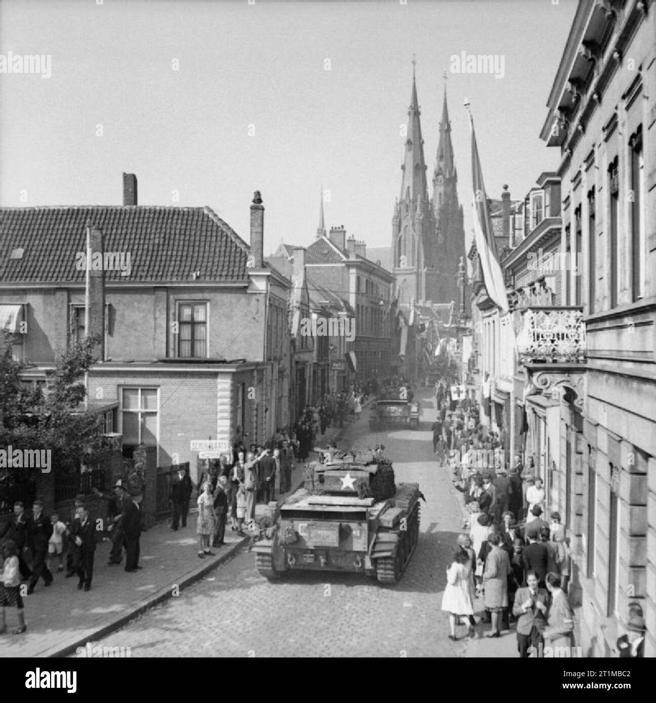 The British Army in North-west Europe 1944-45 Cromwell tanks of 2nd ...