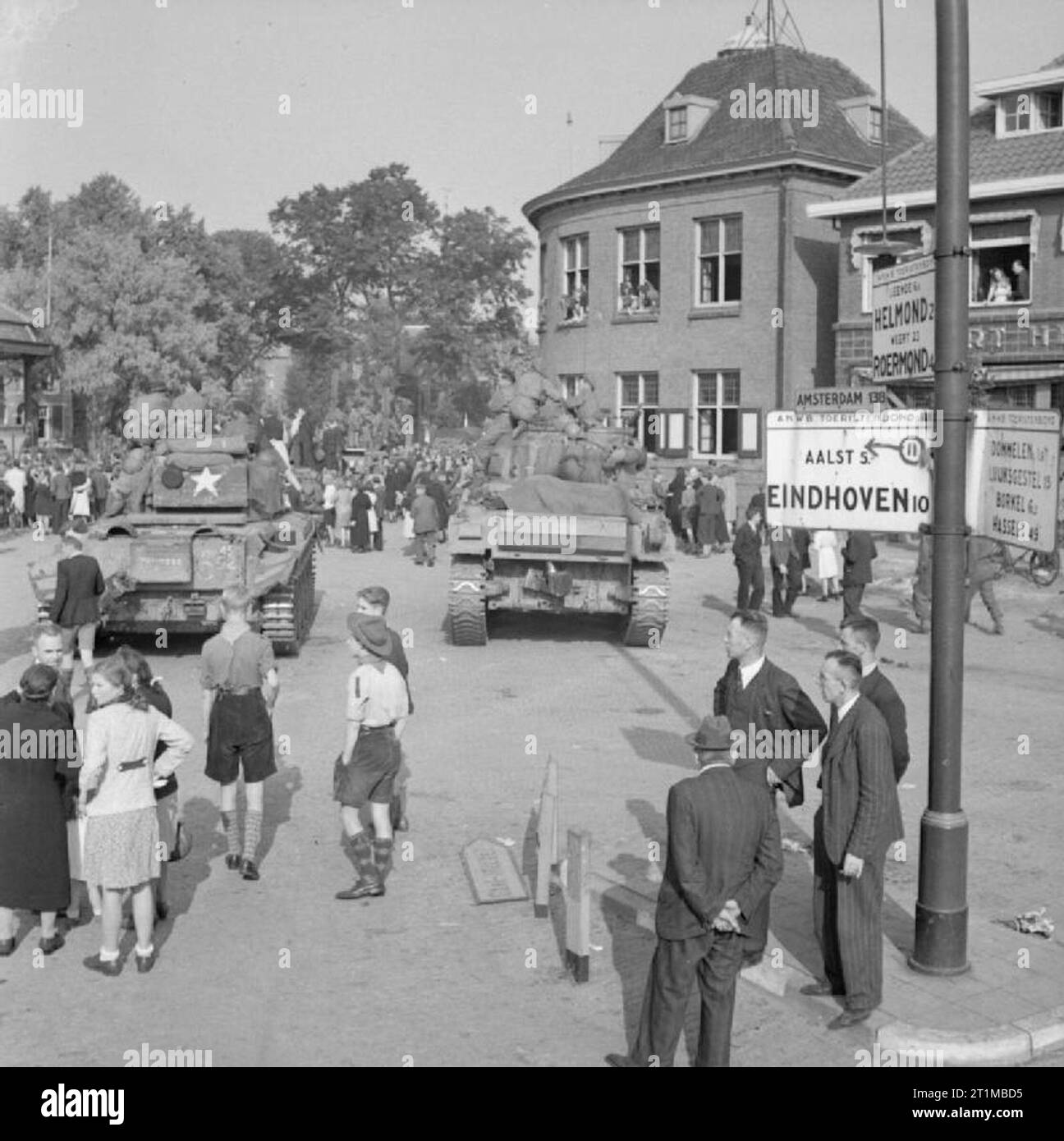 The British Army in North-west Europe 1944-45 Cromwell and Sherman ...