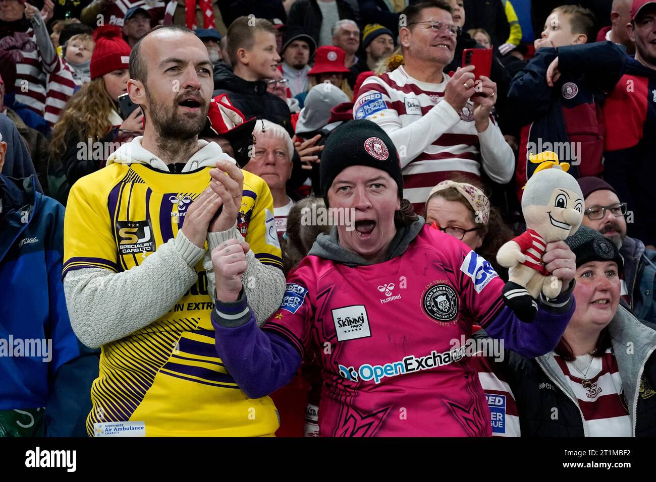 Wigan Warriors fans cheer on their side during the Betfred Super League ...