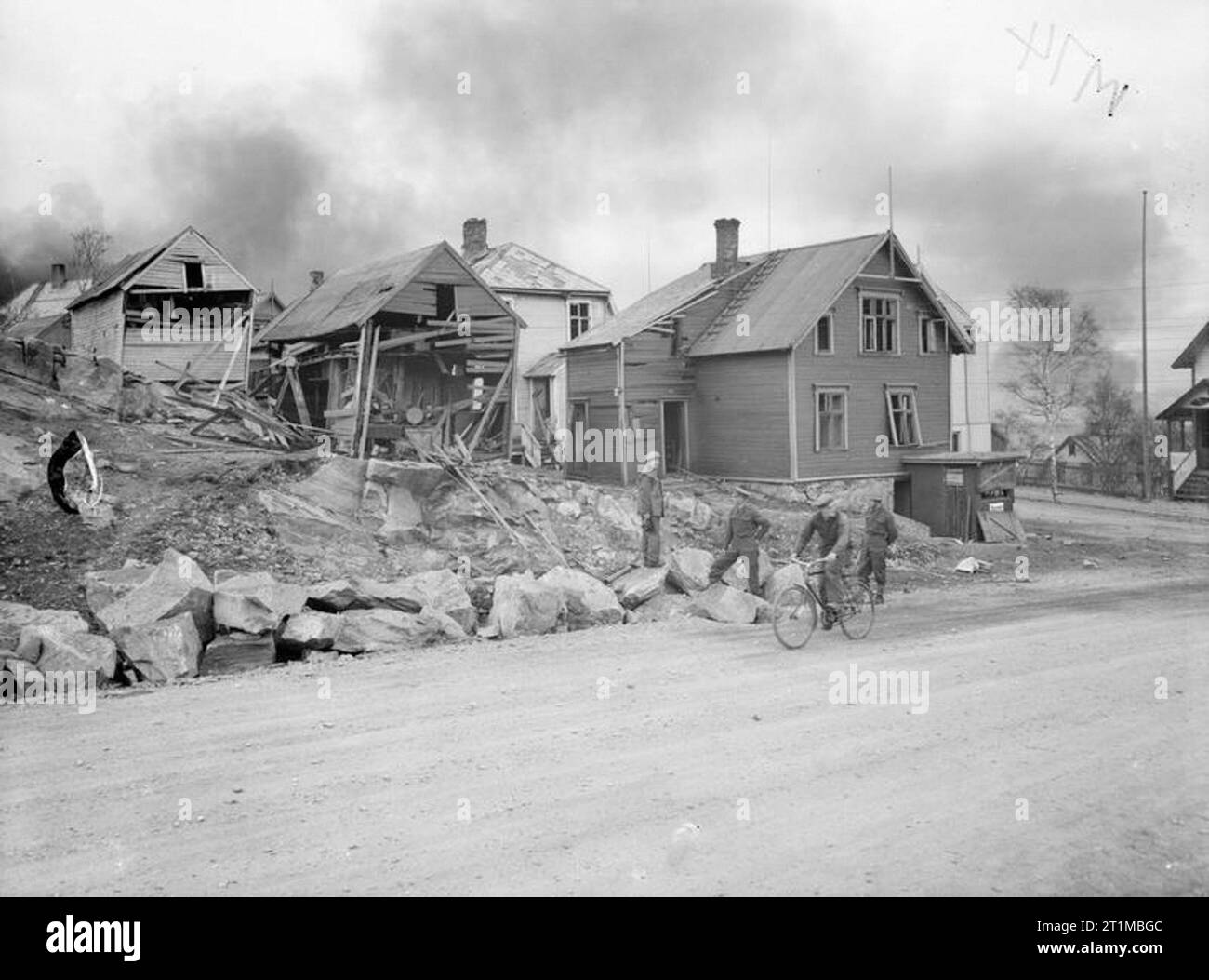 The British Army in Norway April - June 1940 Devastation in Harstad ...