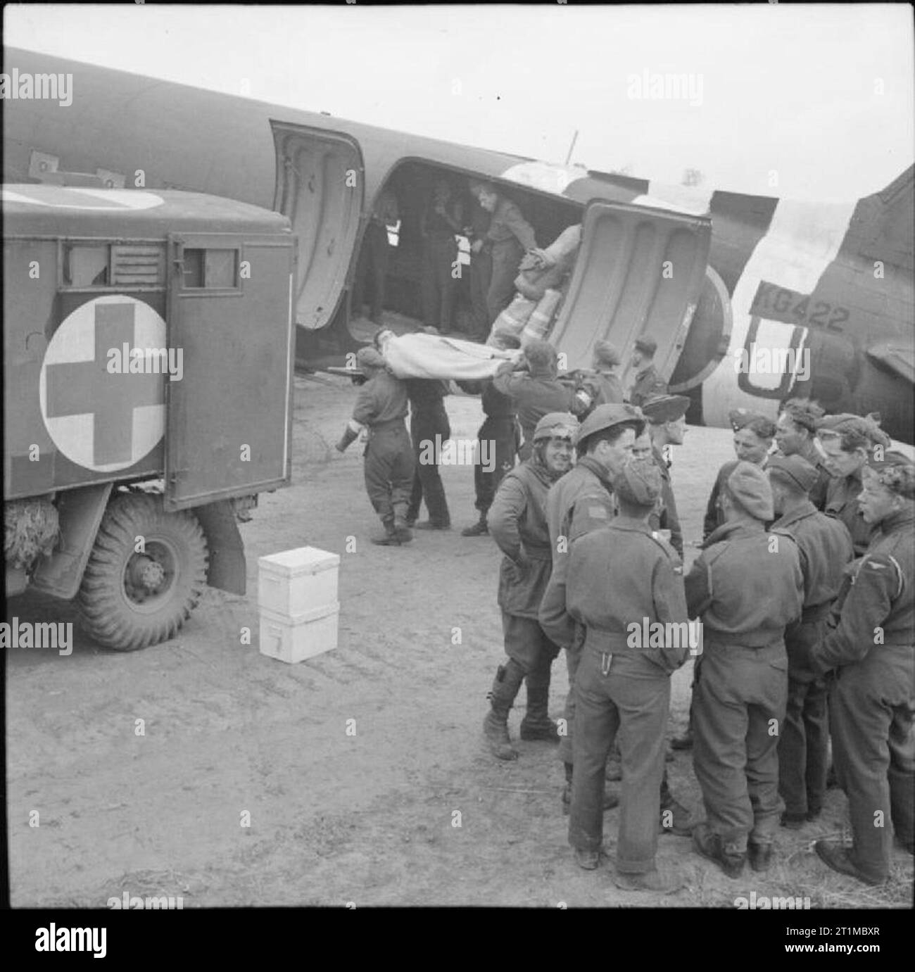 The British Army in the Normandy Campaign 1944 Casualties being ...