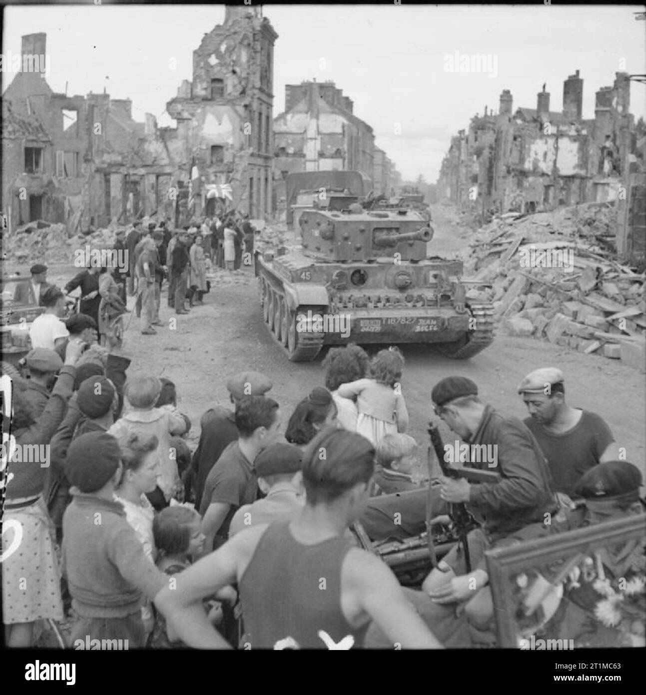The British Army in the Normandy Campaign 1944 Cromwell tanks of 2nd ...