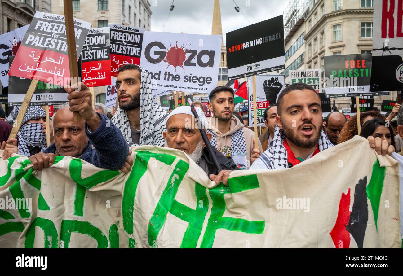 London, UK. 14 Oct 2023: Pro-Palestinian protesters march in central ...