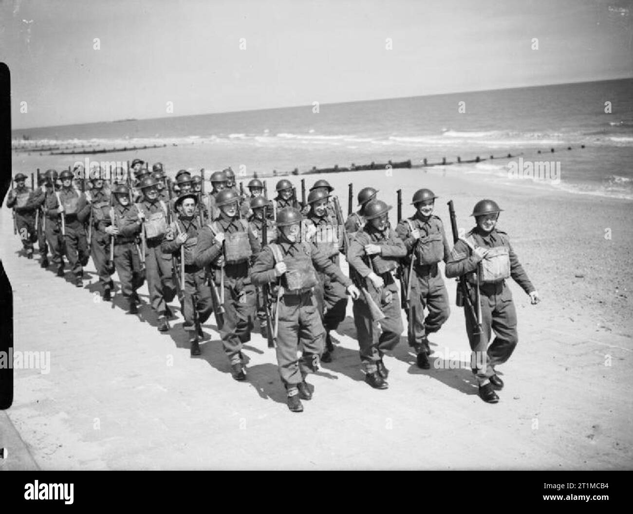 The British Army in the United Kingdom 1939-1945 Men of the Royal Scots ...