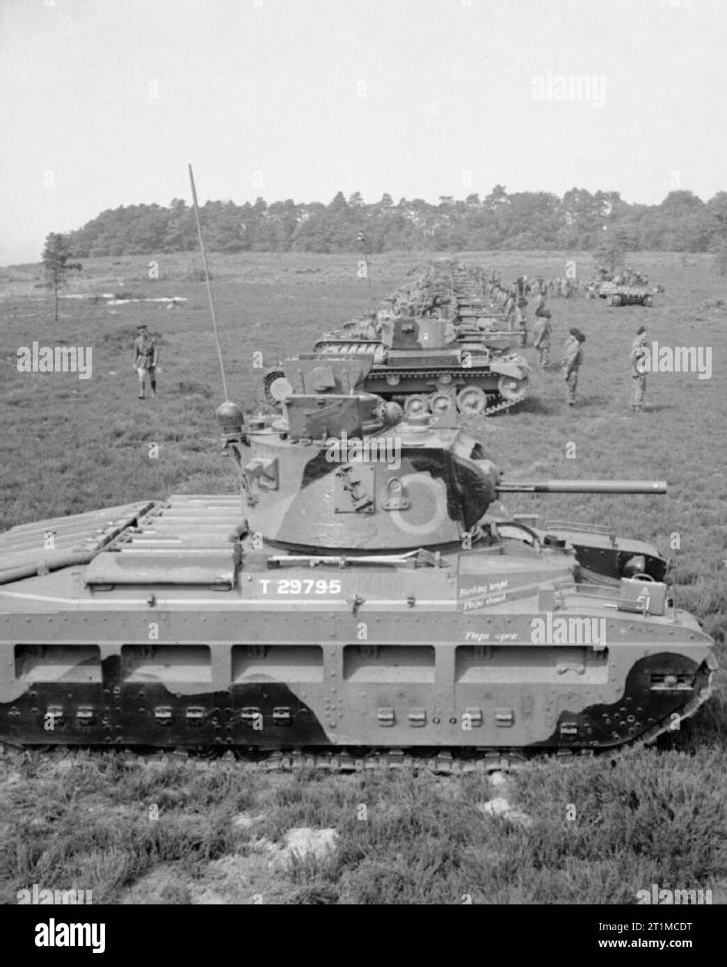 The British Army in the United Kingdom 1939-45 Tanks assembled at ...