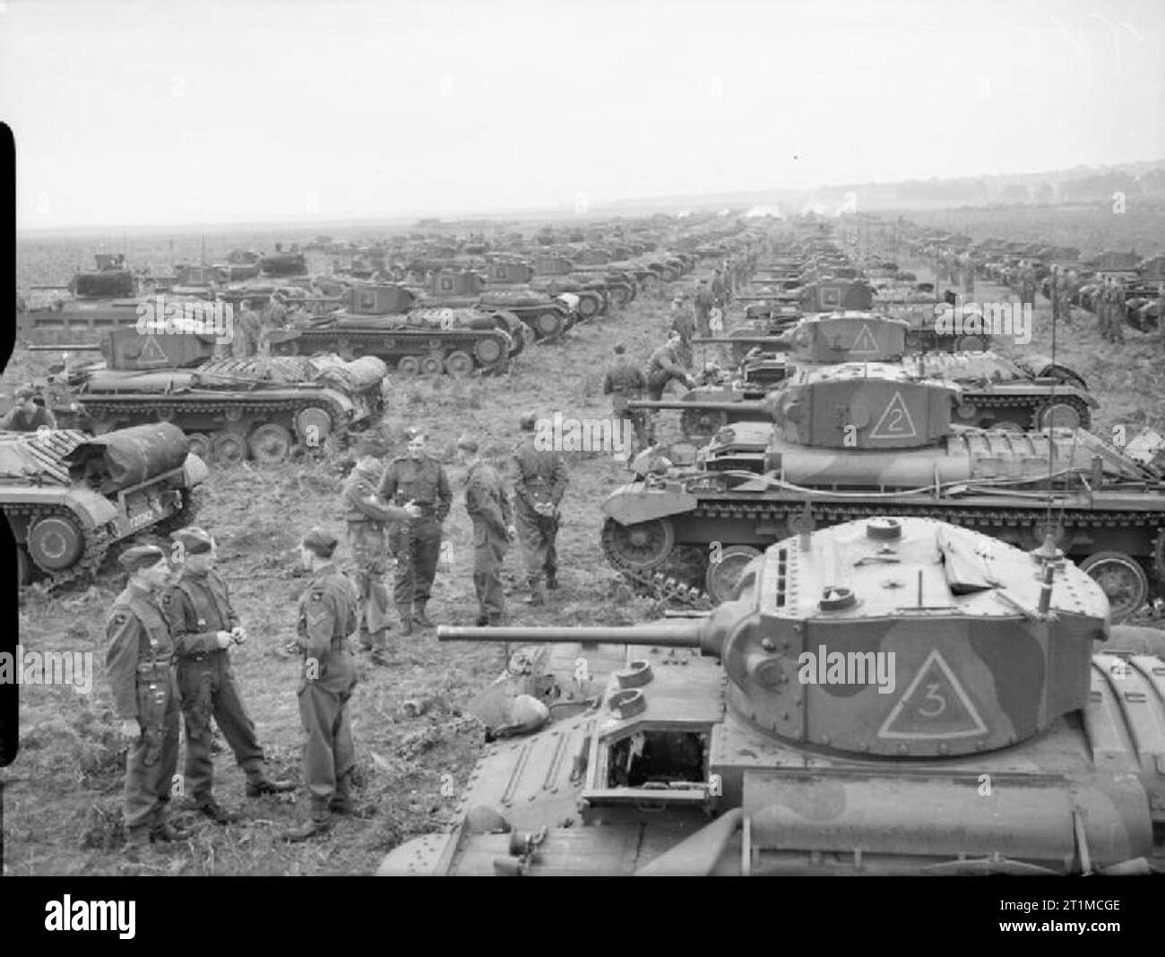 The British Army in the United Kingdom 1939-45 Valentine tanks of the ...