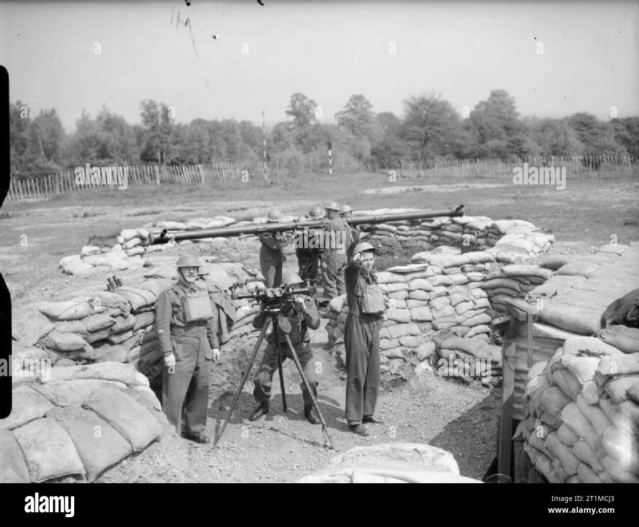 The British Army in the United Kingdom 1939-45 Range-finder devices at ...