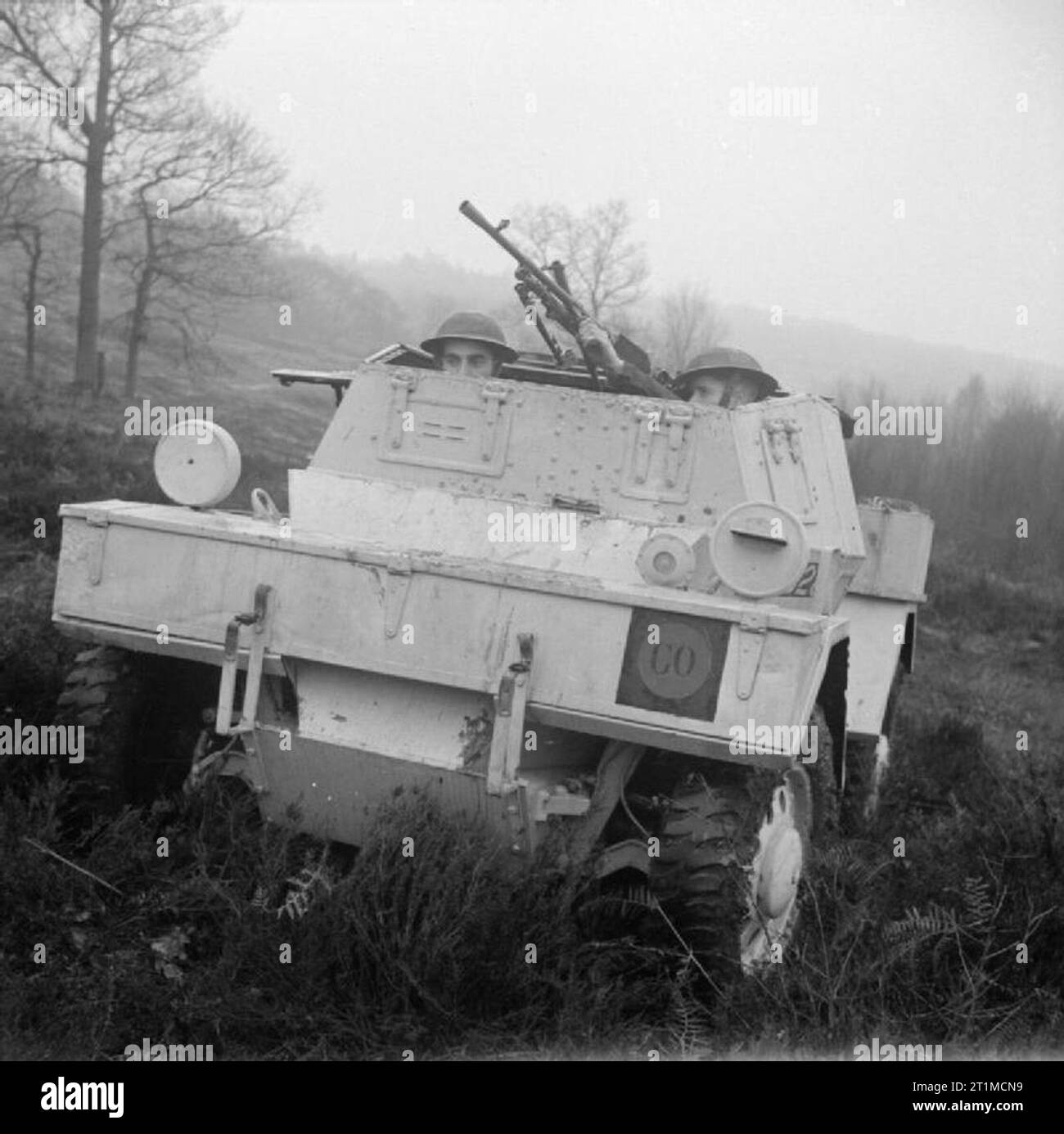 The British Army in the United Kingdom 1939-45 Scout car of 40th Royal ...