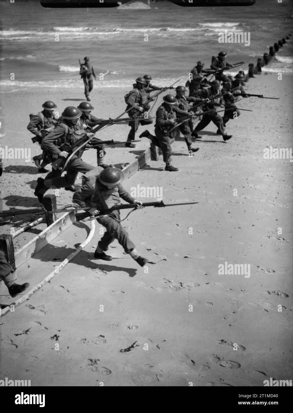 The British Army in the United Kingdom 1939-45 A platoon of the Royal ...