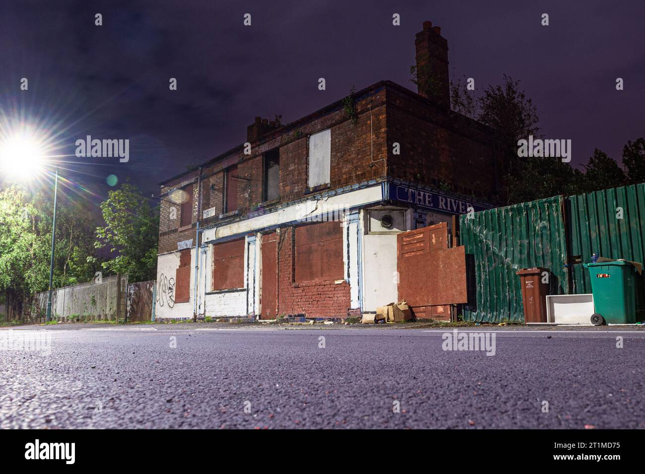 The abandoned 'The River' Public House in Ardwick, Manchester Stock ...