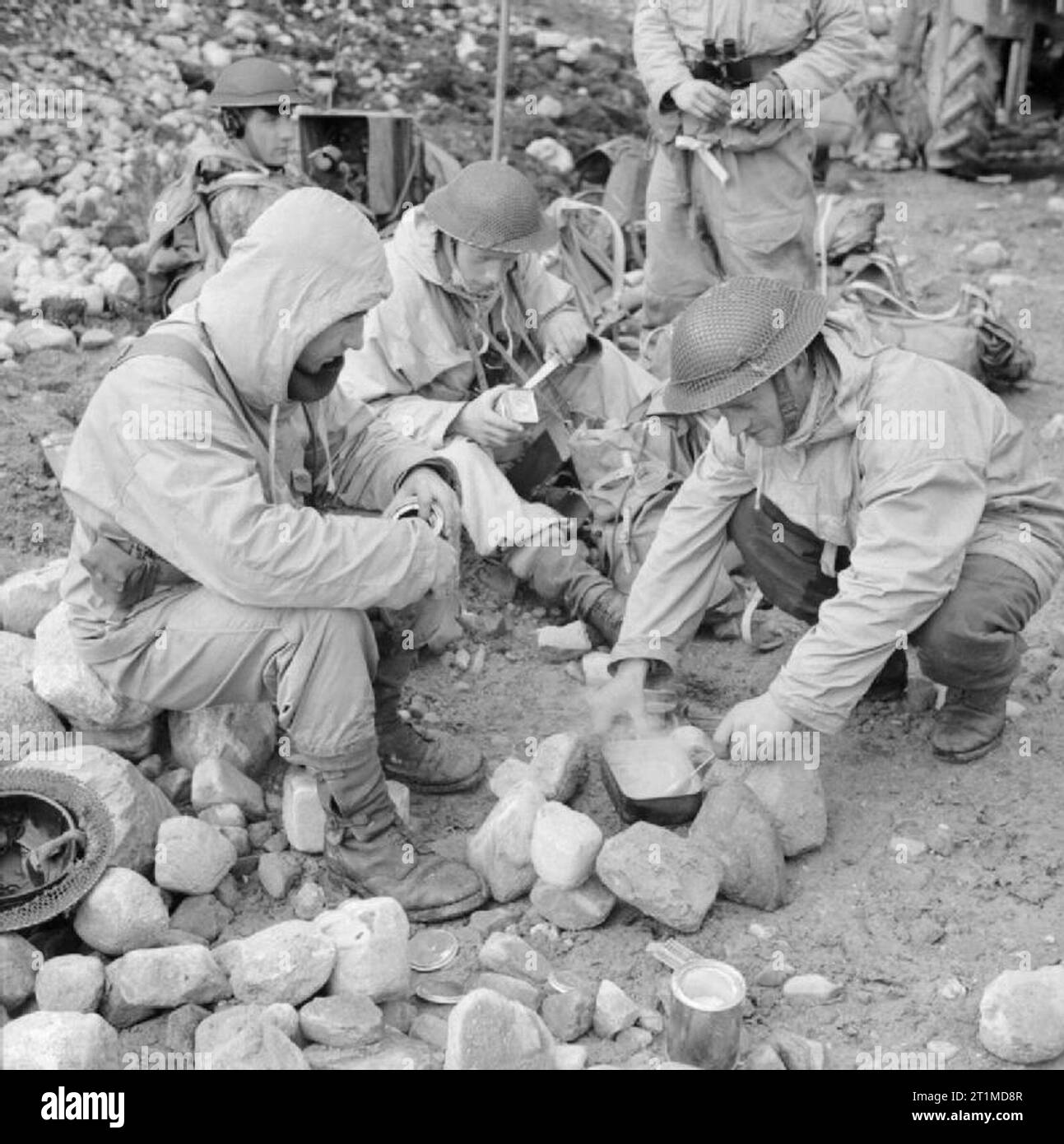 The British Army in the United Kingdom 1939-45 Men of 5th Battalion ...