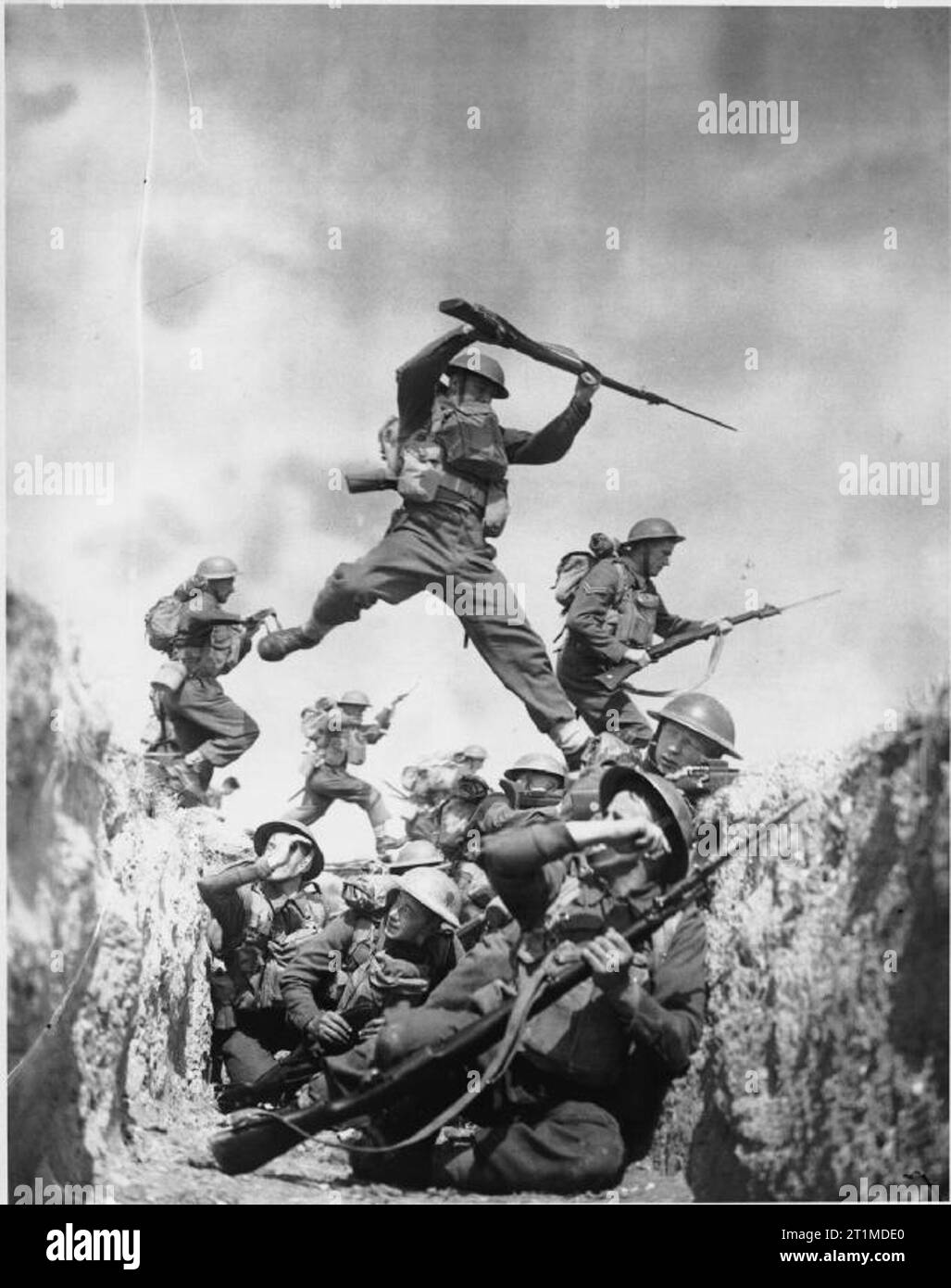 The British Army in the United Kingdom 1939-45 Troops of 6th Battalion ...