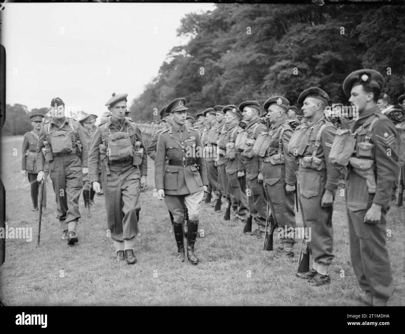 The British Army in the United Kingdom 1939-45 King George VI ...