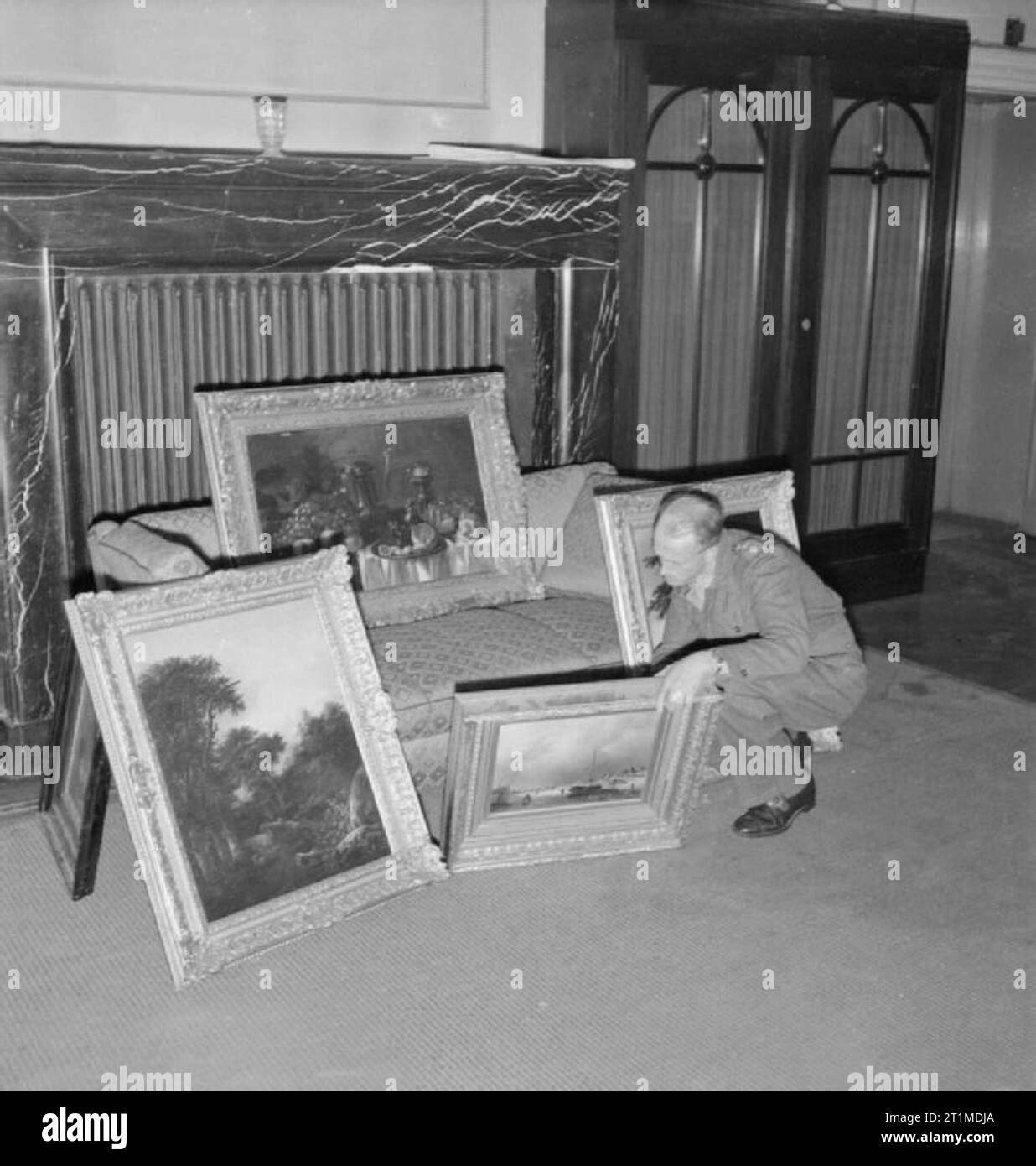 Nazi art owners Black and White Stock Photos & Images - Alamy