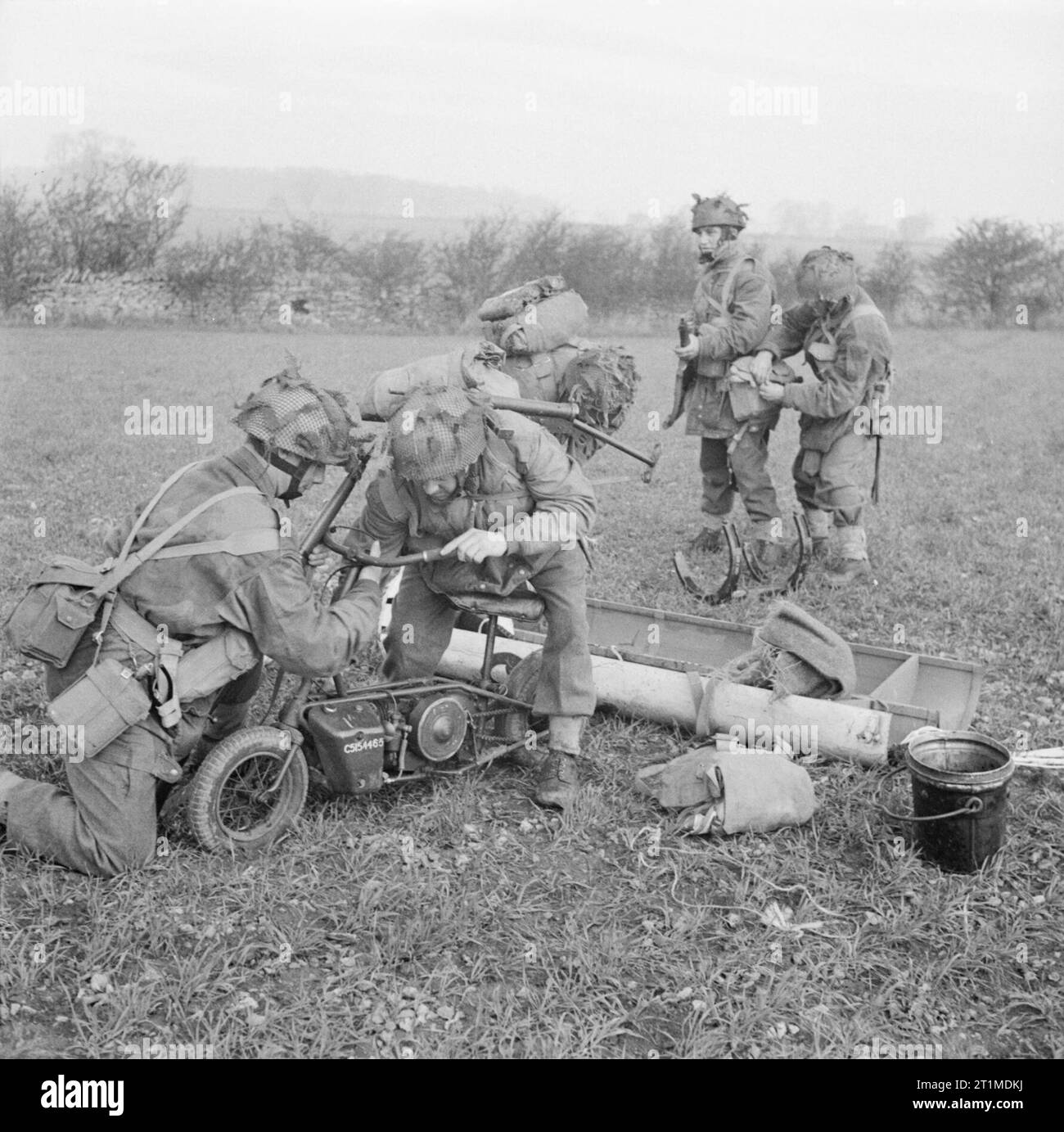 The British Army in the United Kingdom 1939-45 Paratroopers retrieve a ...