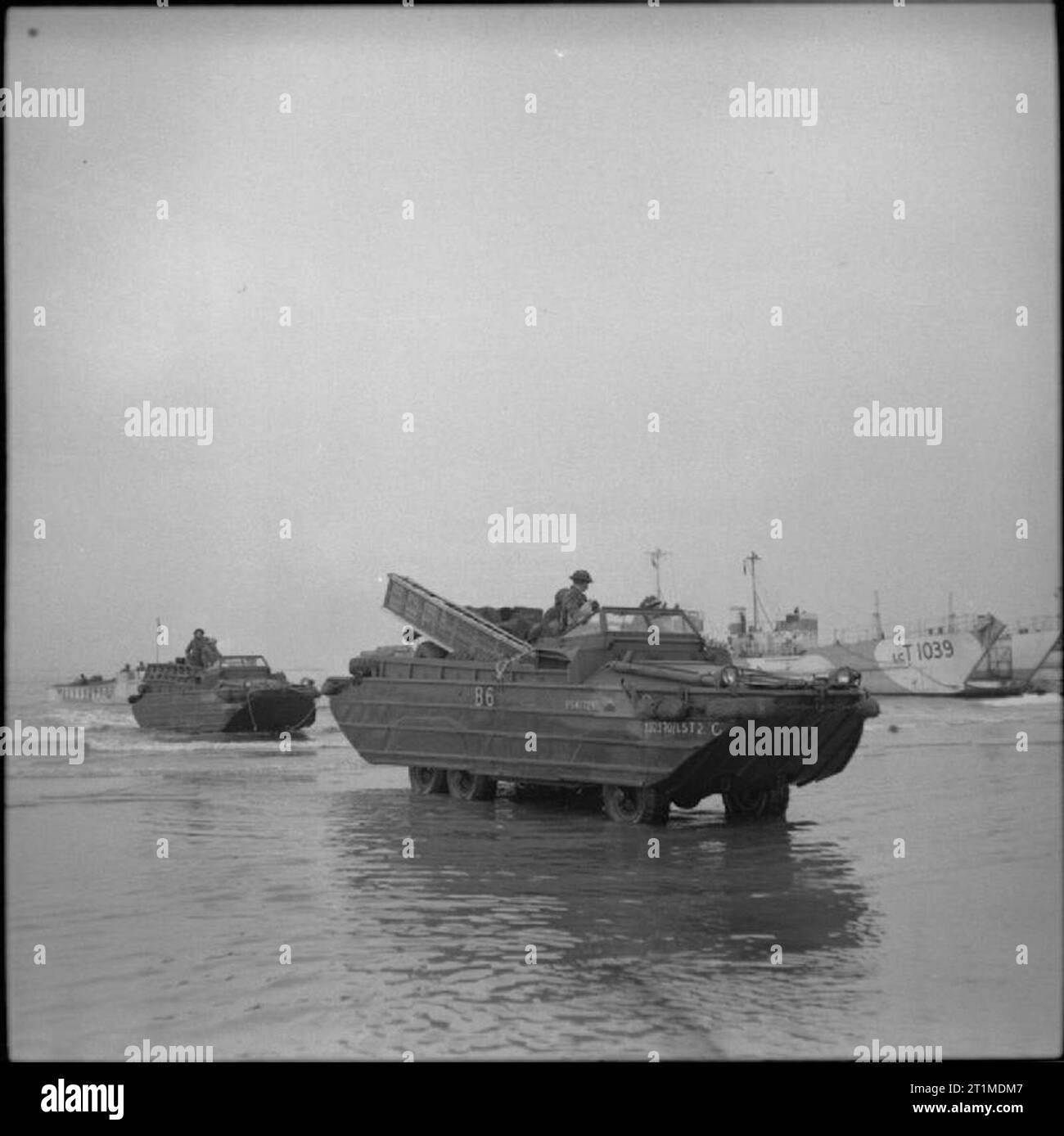 The British Army in the United Kingdom 1939-45 DUKWs coming ashore ...