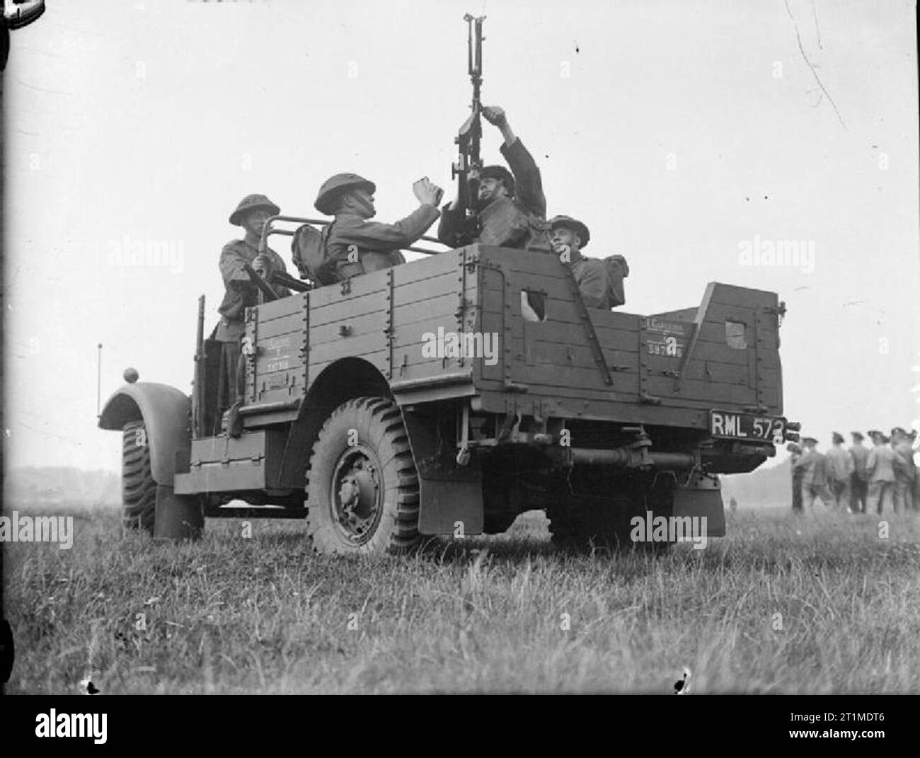The British Army in the United Kingdom 1939-45 Troops of the 1st ...