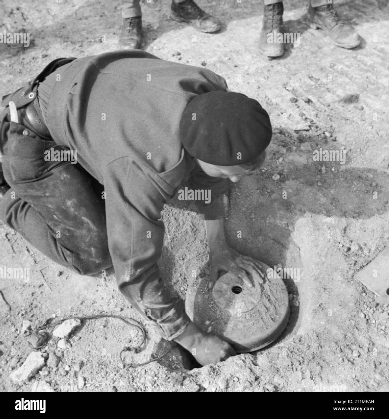 The British Army in Tunisia 1943 A sapper of 8th Field Squadron Royal ...