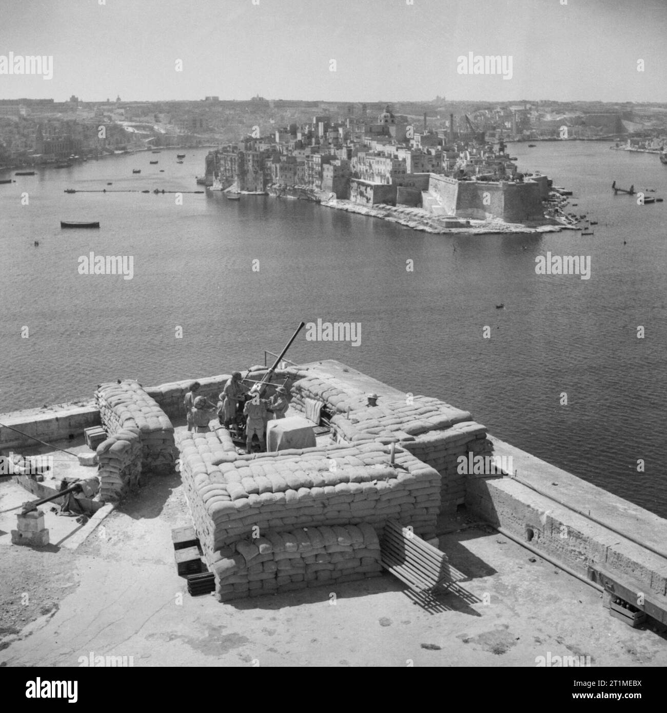 The British Army on Malta 1942 View of a 40mm Bofors anti-aircraft gun ...
