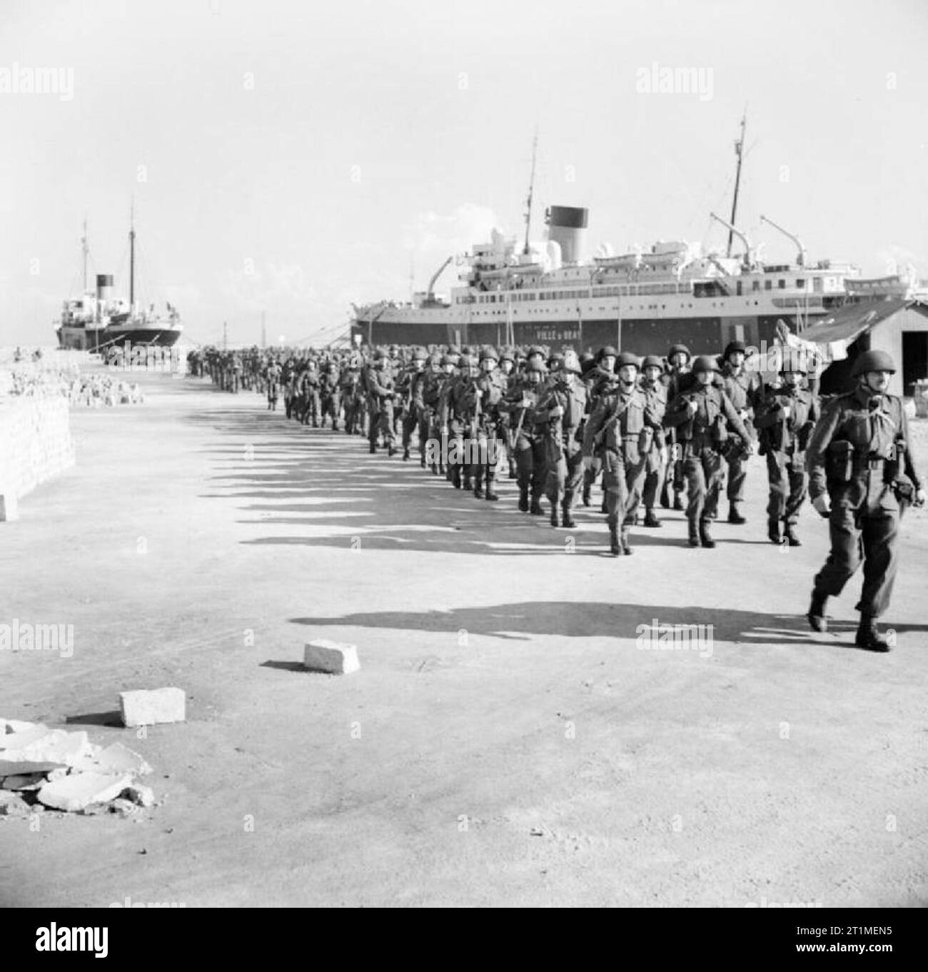 1942 1943 Black and White Stock Photos & Images - Alamy