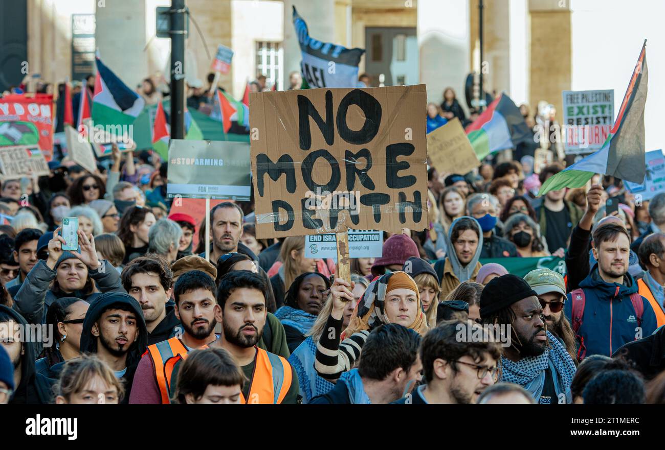 Streetplacard hi-res stock photography and images - Alamy