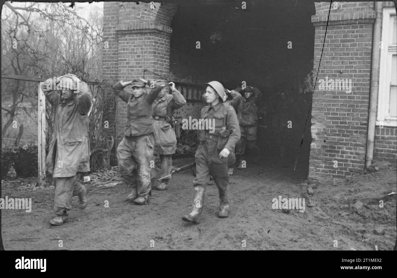 German parachute troops captured hi-res stock photography and images ...