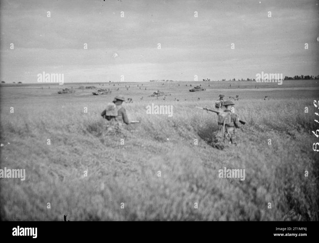 British Tanks Nw Europe 1944-45 Infantry of 15th Division advance ...