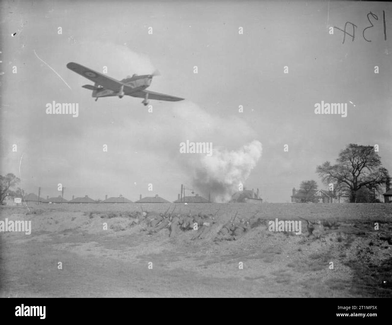 The Home Guard 1939-45 Men of the 5th (Doncaster) Battalion of the Home ...