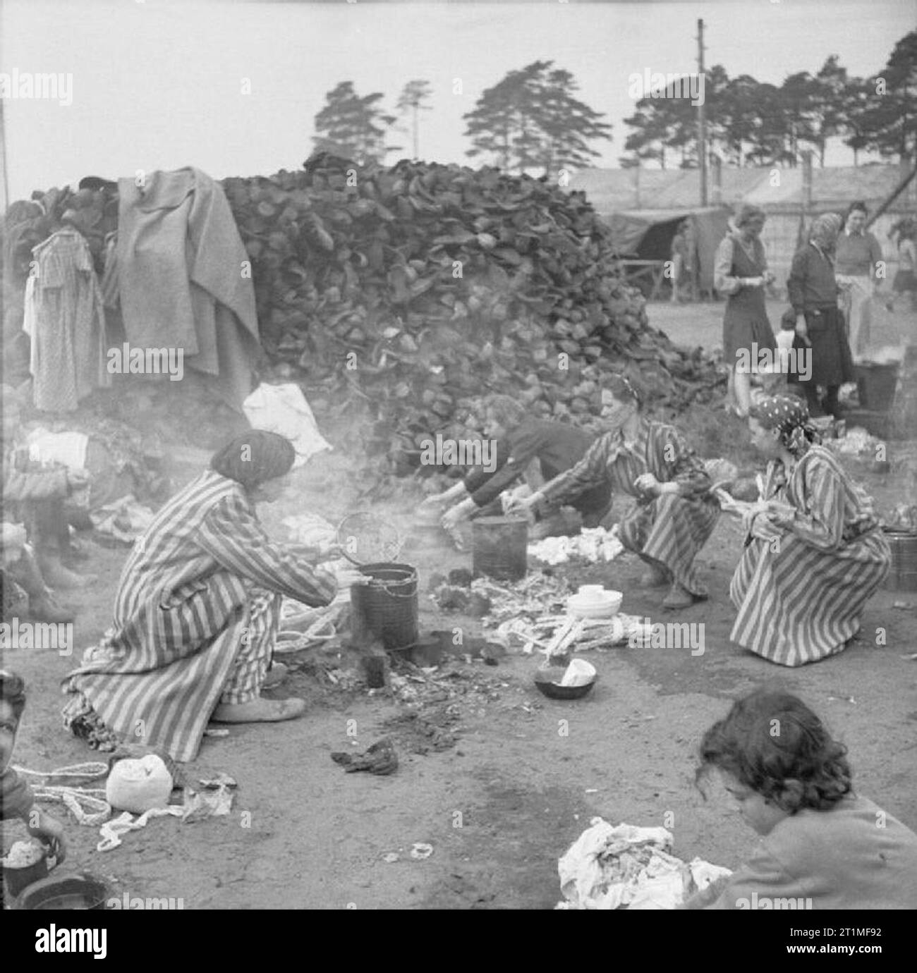 The Liberation of Bergen-belsen Concentration Camp, April 1945 Women ...