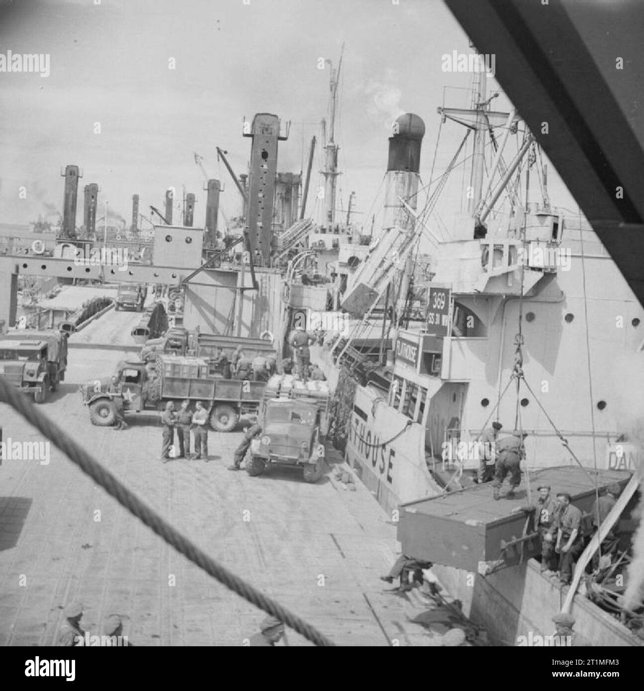 British spud Black and White Stock Photos & Images - Alamy