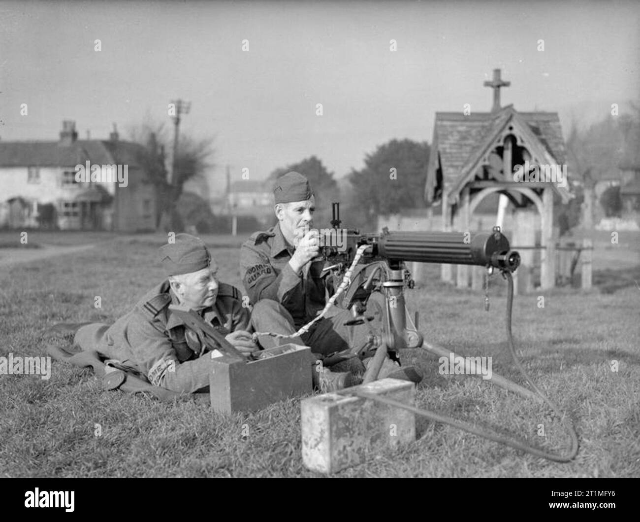 The Second World War 1939 - 1945- the Home Front Two members of the ...