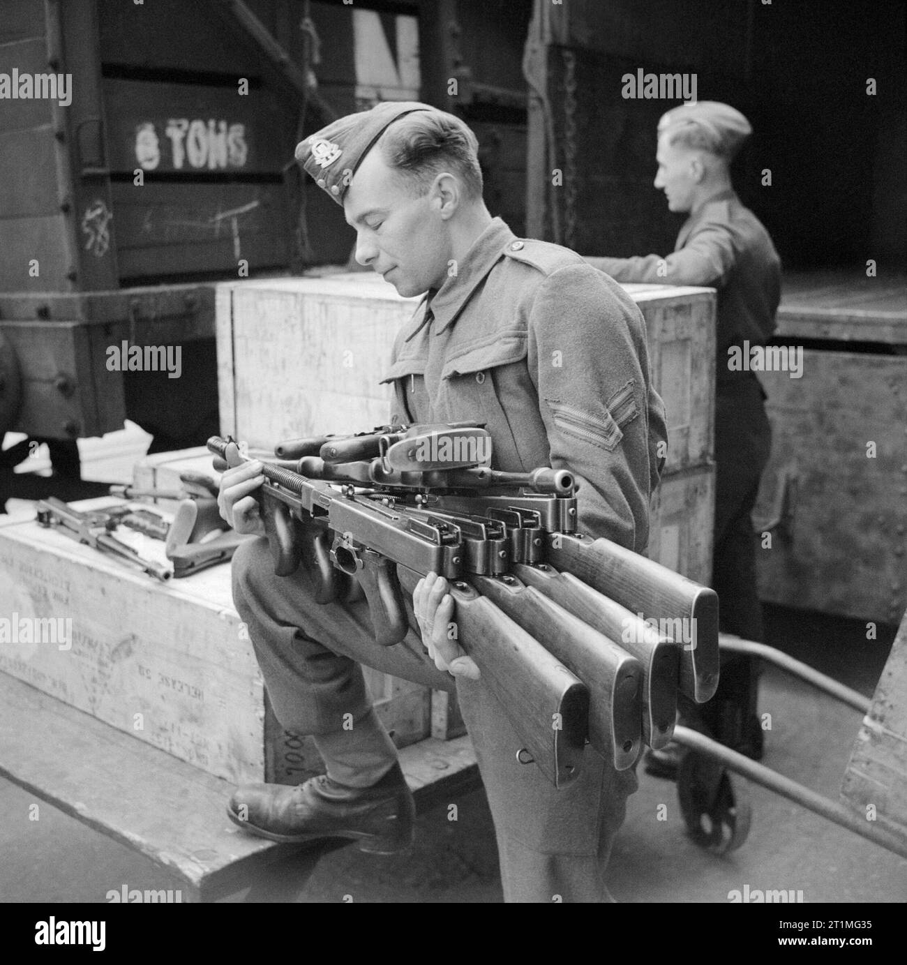 Submachine guns hi-res stock photography and images - Alamy