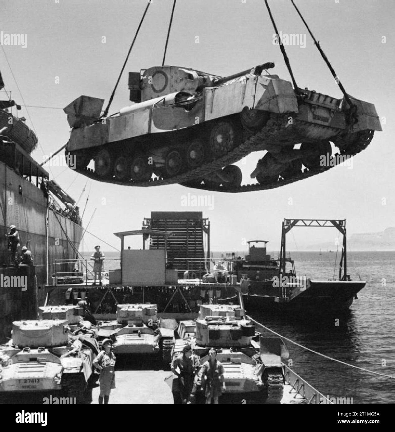 Valentine tanks being offloaded from ships onto 'Z' craft at Port ...