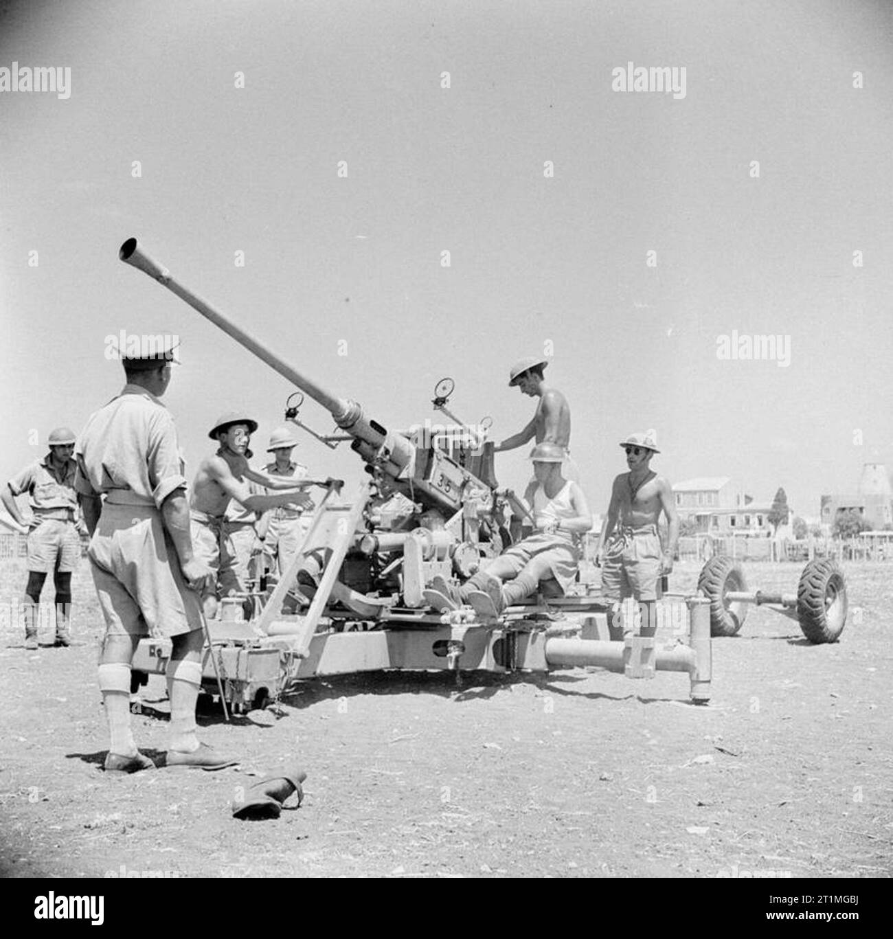 War Office Second World War Official Collection A gun crew of the 1st ...