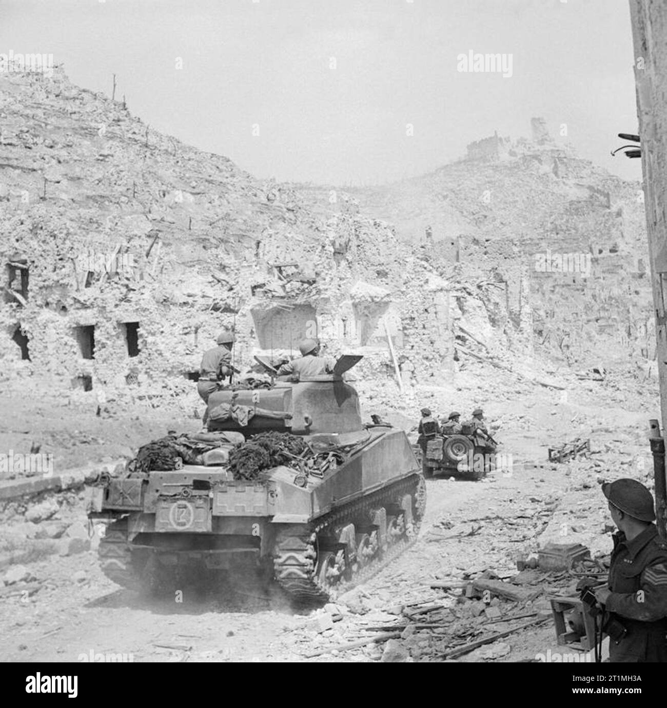 Jeep 18 november 1944 hi-res stock photography and images - Alamy