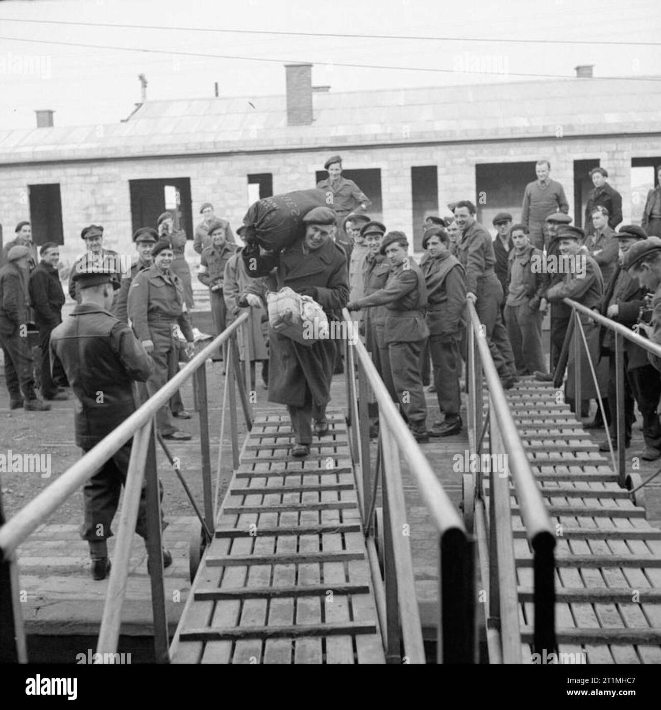 Demobilisation of the British Army The four millionth British soldier ...