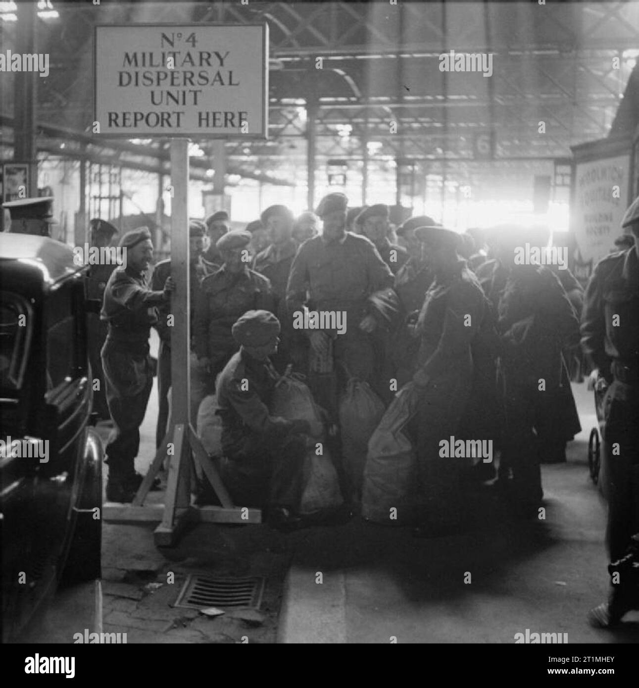 Demobilisation of the British Army Arriving at Charing Cross railway ...