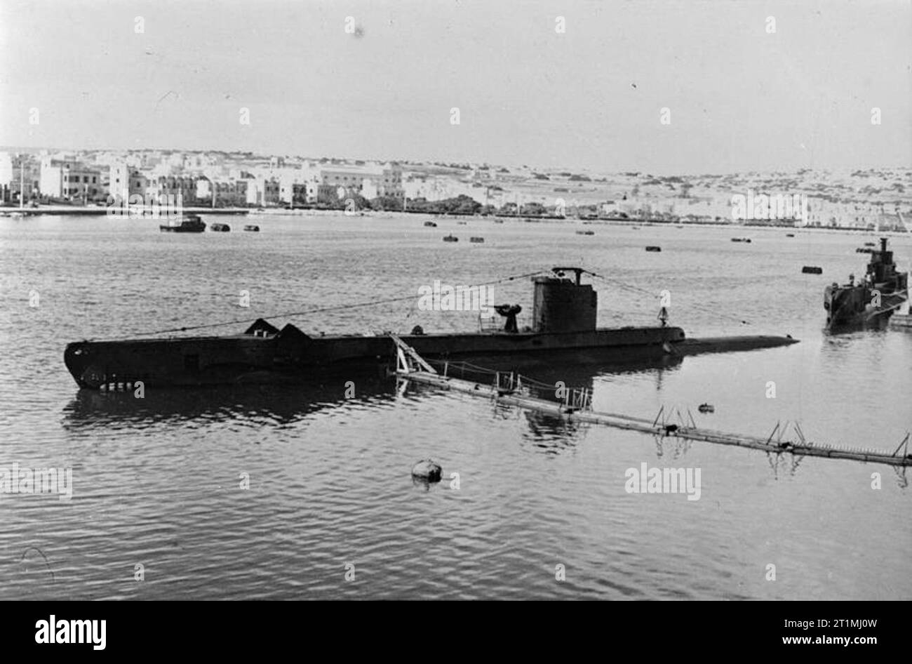 Submarines and Submarine Officers. 25 February 1943, Malta. HMS ...
