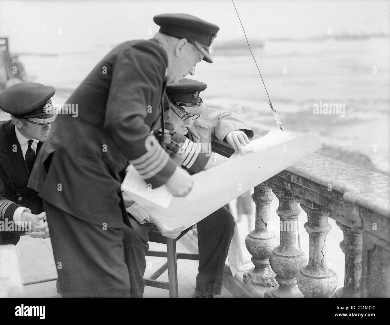 Arromanches ww2 Black and White Stock Photos & Images - Alamy
