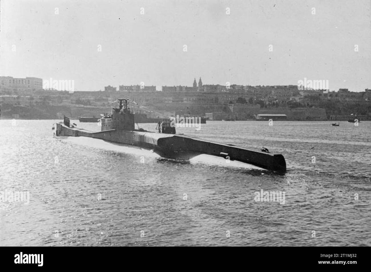 Submarines and Submarine Officers. 4 February 1943, Malta. HMS TROOPER ...