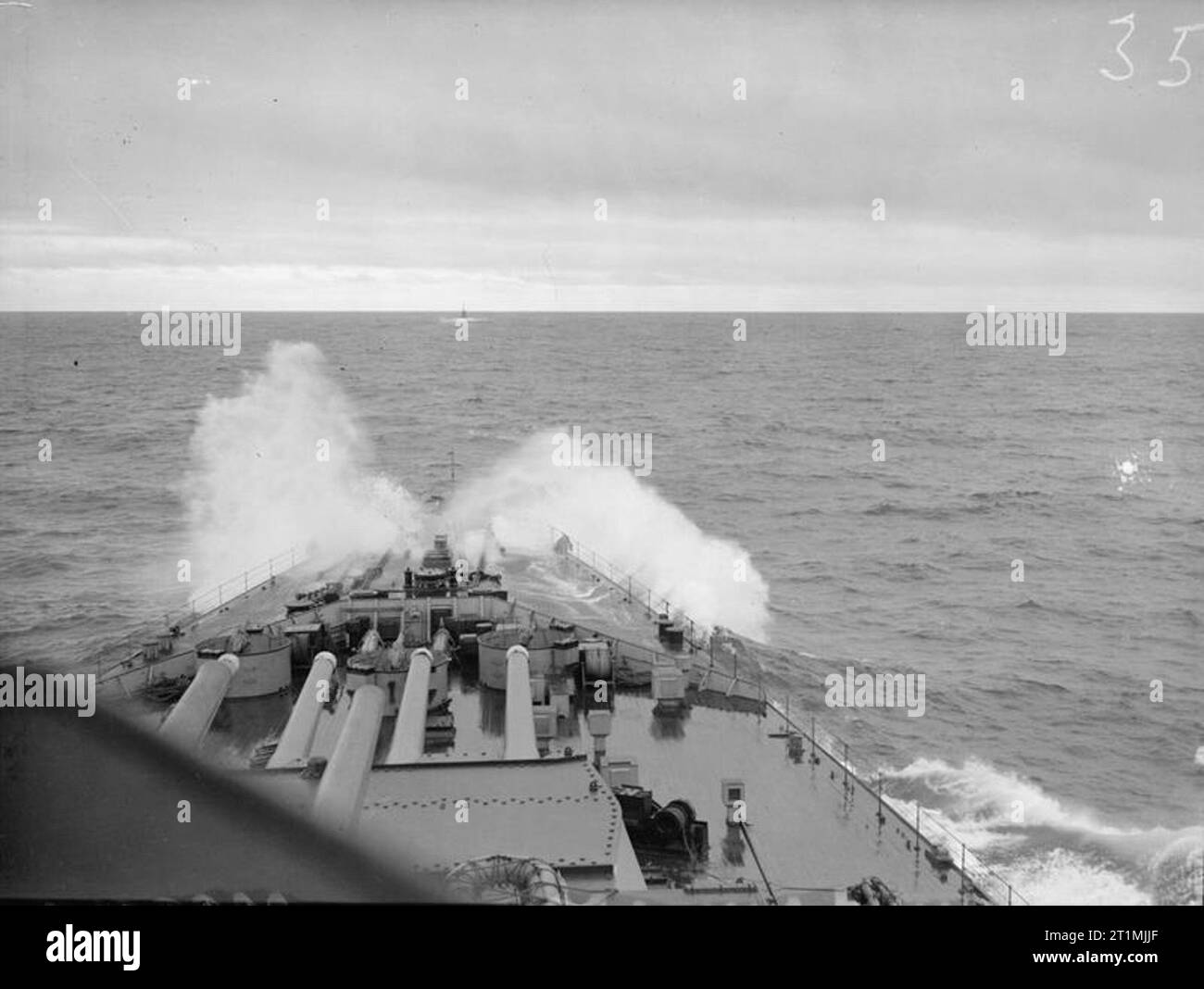 Hms howe hi-res stock photography and images - Alamy