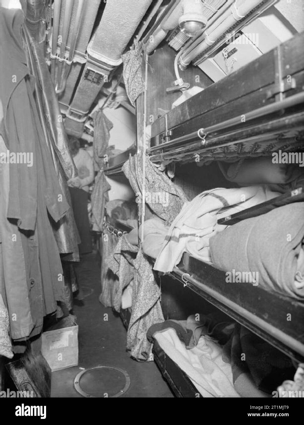 The Royal Navy during the Second World War On board the submarine HMS ...